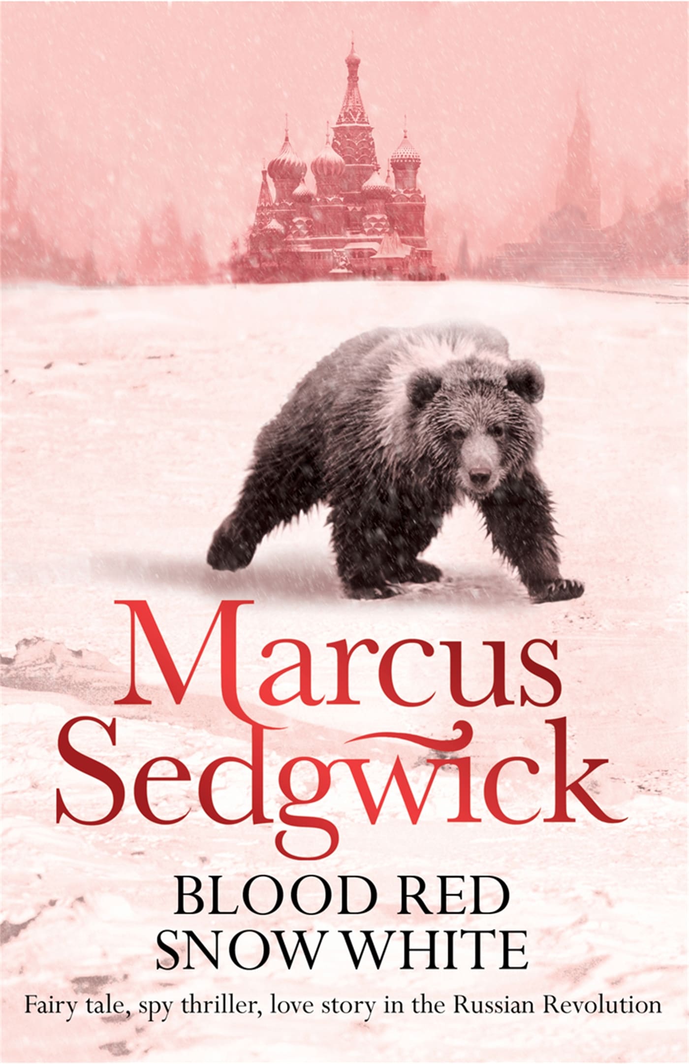Hachette Schools Blood Red, Snow White - Hachette Schools